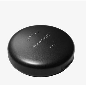 MAC Cosmetics | Makeup | Mac Studio Fix Powder Plus Foundation Nc42 ...